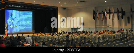 Graduating Soldiers of Basic Leader Course Class 04-18 recite the creed ...