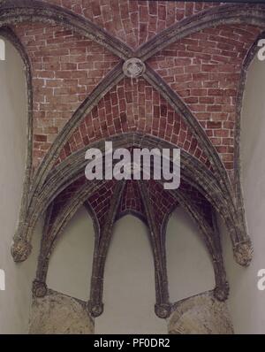 CRUJIA DEL CLAUSTRO GOTICO DEL CONVENTO DE SANTO DOMINGO DE VALENCIA ...