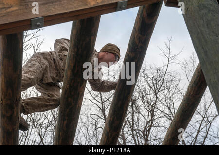 Candidates assigned to Charlie Company, Officer Candidates Class-221 ...