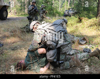 Soldiers from 170th Military Police Company, 504th Military Police ...