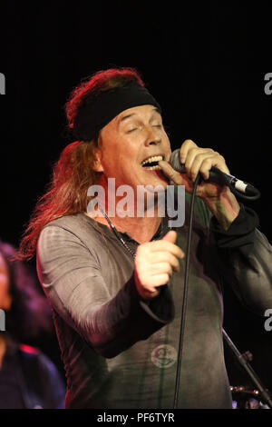 Ventura, California, USA. 18th August, 2018. Music artist Bernard ...