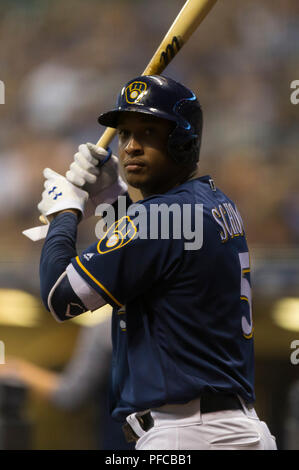 August 20, 2018: Milwaukee Brewers second baseman Hernan Perez #14 ...