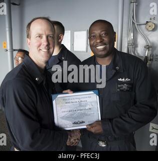US Navy Surface Warfare - Dental Corps insignia.jpg Stock Photo - Alamy