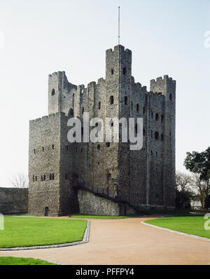 Rochester Castle. The 12th Century keep is one of the best preserved in ...