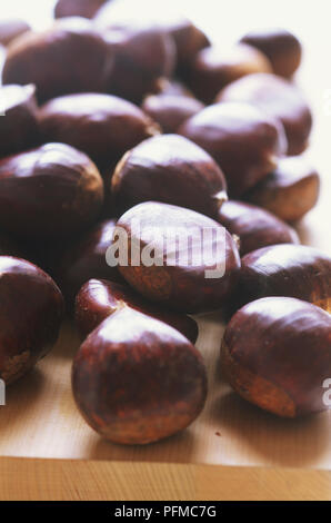 Close-up of natural wooden surface with fine grain lines and smooth ...