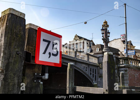 Height limit on a bridge of Amsterdam, Netherlands Stock Photo - Alamy