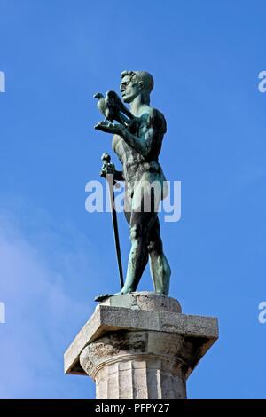Statue of Pobednik, Kalemegdan, Belgrade, Serbia Stock Photo - Alamy