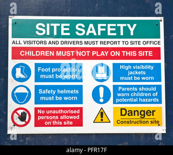Great Britain, England, building site safety signs Stock Photo - Alamy