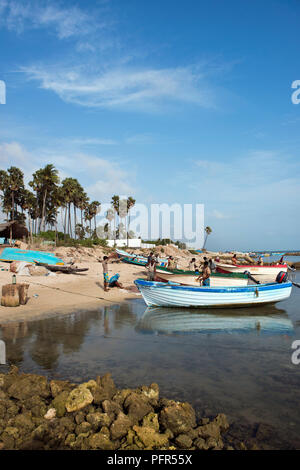 Fishing Boats, Jaffna, Sri Lanka Stock Photo - Alamy