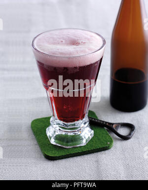 Raspberry Wheat Beer Stock Photo - Alamy