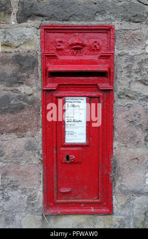 An Edward VII wall mounted British Post Office postbox Stock Photo - Alamy