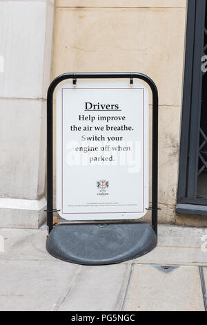 Sign "Switch off engine, Reduce emissions", London, UK Stock Photo - Alamy