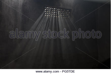 Light Shafts Through Window Stock Photo: 10676247 - Alamy