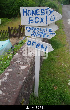 Gartness honesty box shop . John o' groats (Duncansby head) to lands ...
