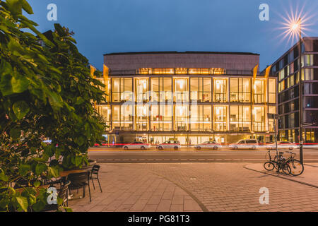 Hamburg State Opera, Hamburg, Germany Stock Photo - Alamy