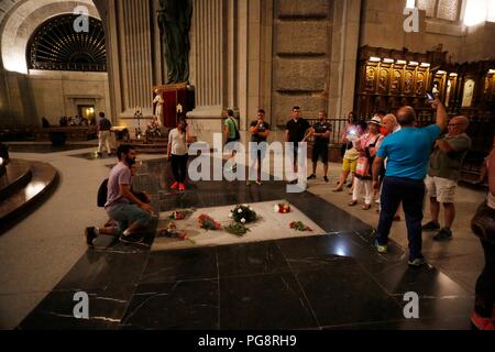People visiting the tomb of Franco in Valley of the Caidos, monument ...