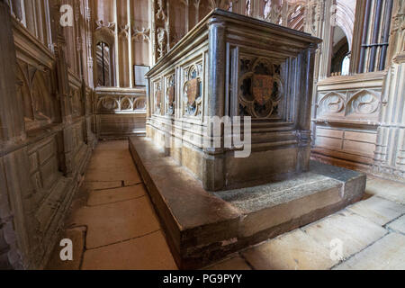 The tomb of Arthur Prince of Wales brother king Henry 8th VIII of Stock ...