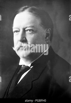 A portrait bust of William Howard Taft, the 27th President of the ...