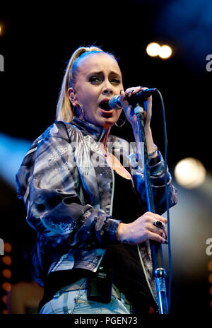Dutch singer Anouk performing at the Suikerrock festival in Tienen ...
