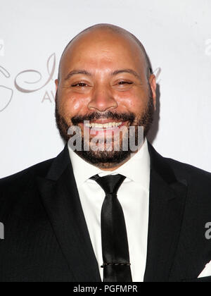 LOS ANGELES - AUG 25: Colton Dunn, Lauren Ash at the 33rd Annual Imagen ...