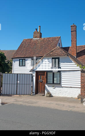 Marden Village Cottage Kent Stock Photo - Alamy