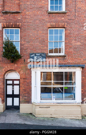 Castle Cary Town in Somerset UK Stock Photo - Alamy