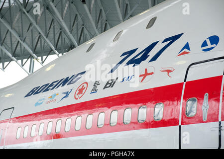 Boeing 747 (N7 470) Prototype "City of Everett" (the first jumbo jet ...
