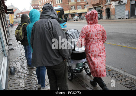 Copenhagen, Denmark. 27th Aug 2018. Rain falls on Danish capital ...