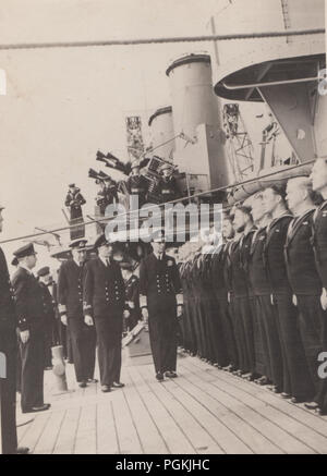World War 2, Royal Navy Seamen at HMS Collingwood training camp ...