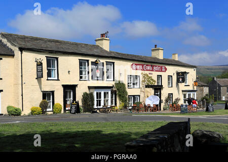 Bainbridge Village Green Bainbridge Richmondshire North Yorkshire ...