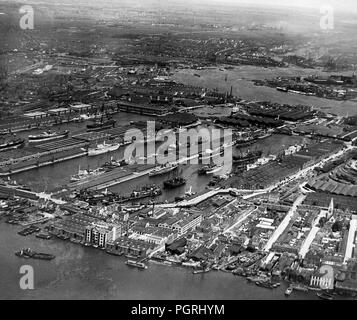 Victorian Dock, London, early 1900s Stock Photo - Alamy