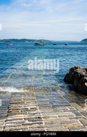 Guernsey - Bordeaux Harbour at low tide a pretty horseshoe shaped ...