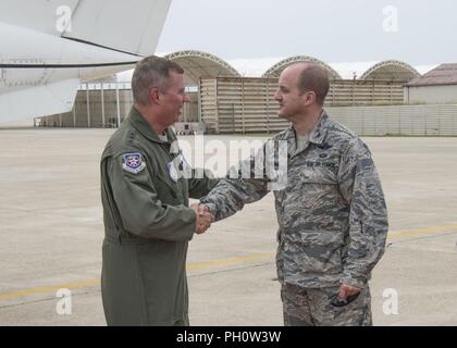 Lt. Gen. Thomas Bergeson, 7th Air Force commander, speaks with Senior ...