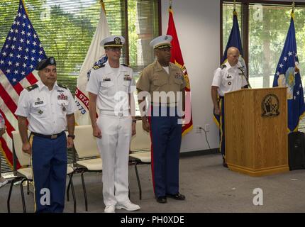 U.S. Army Col. Eric Johnson, incoming commander of 82nd Airborne ...