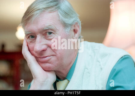 Manchester United goalkeeper Ray Wood falls, Real Madrid 's outside ...