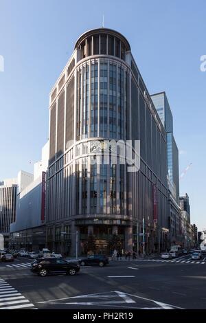 Mitsukoshi department store in Nihombashi, Tokyo, Japan Stock Photo - Alamy