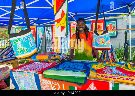 A Zimbabwean curio seller seen in Harare Stock Photo - Alamy