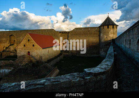 Wonderful view of the fortress in Ivangorod at sunset Stock Photo - Alamy