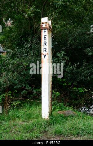 Sign for the Hand Ferry at Symonds Yat, with the boat in the background ...