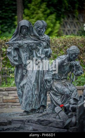 Edith-Stein-Denkmal, Boersenplatz, Koeln, Nordrhein-Westfalen ...