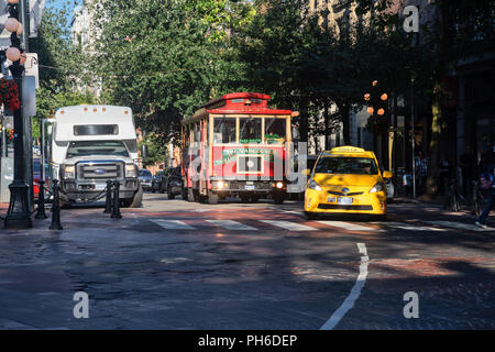 Maple Tree Square, Vancouver Stock Photo - Alamy