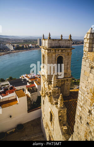travelling, peñíscola village views from the castle of Papa Luna ...