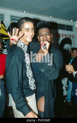 Adeva, afroamerikanische House- und RnB-Sängerin, bei einem Konzert in ...