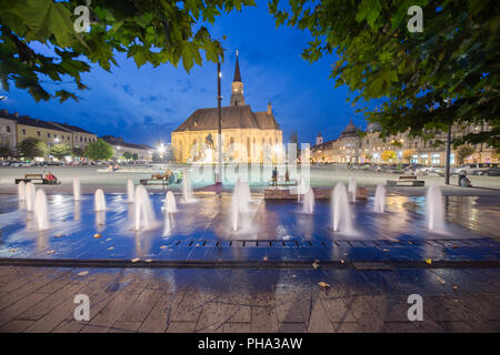 Union Square in Cluj Stock Photo - Alamy