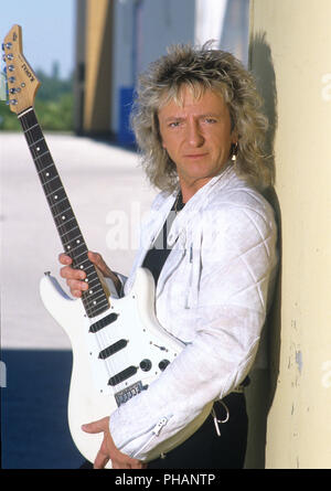 Alan Barton (Smokie) on 26.07.1988 in München / Munich. | usage ...