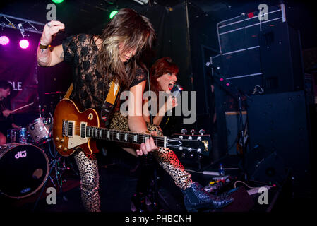 30th August 2018. Molly Sides [vocals], Whitney Petty [guitar], Leah ...