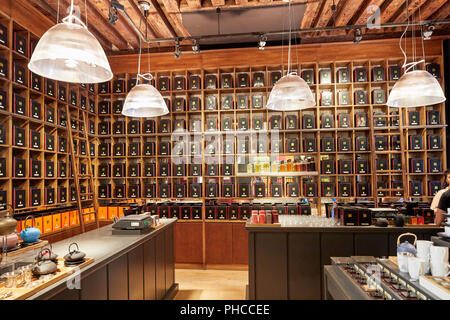 Inside of Dammann Freres tea shop at Place des Vosges in Paris Stock ...
