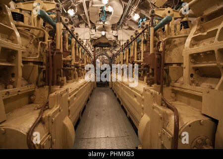 diesels in the engine room inside on a submarine Stock Photo - Alamy
