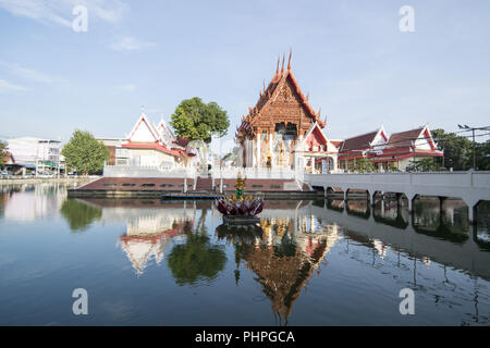 Khorat Wat Phra Narai Maharat Stock Photo - Alamy