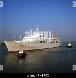 1970s OCEAN LINER STEAM SHIP SAILING DEPARTURE SYMBOLIC STILL LIFE SET ...